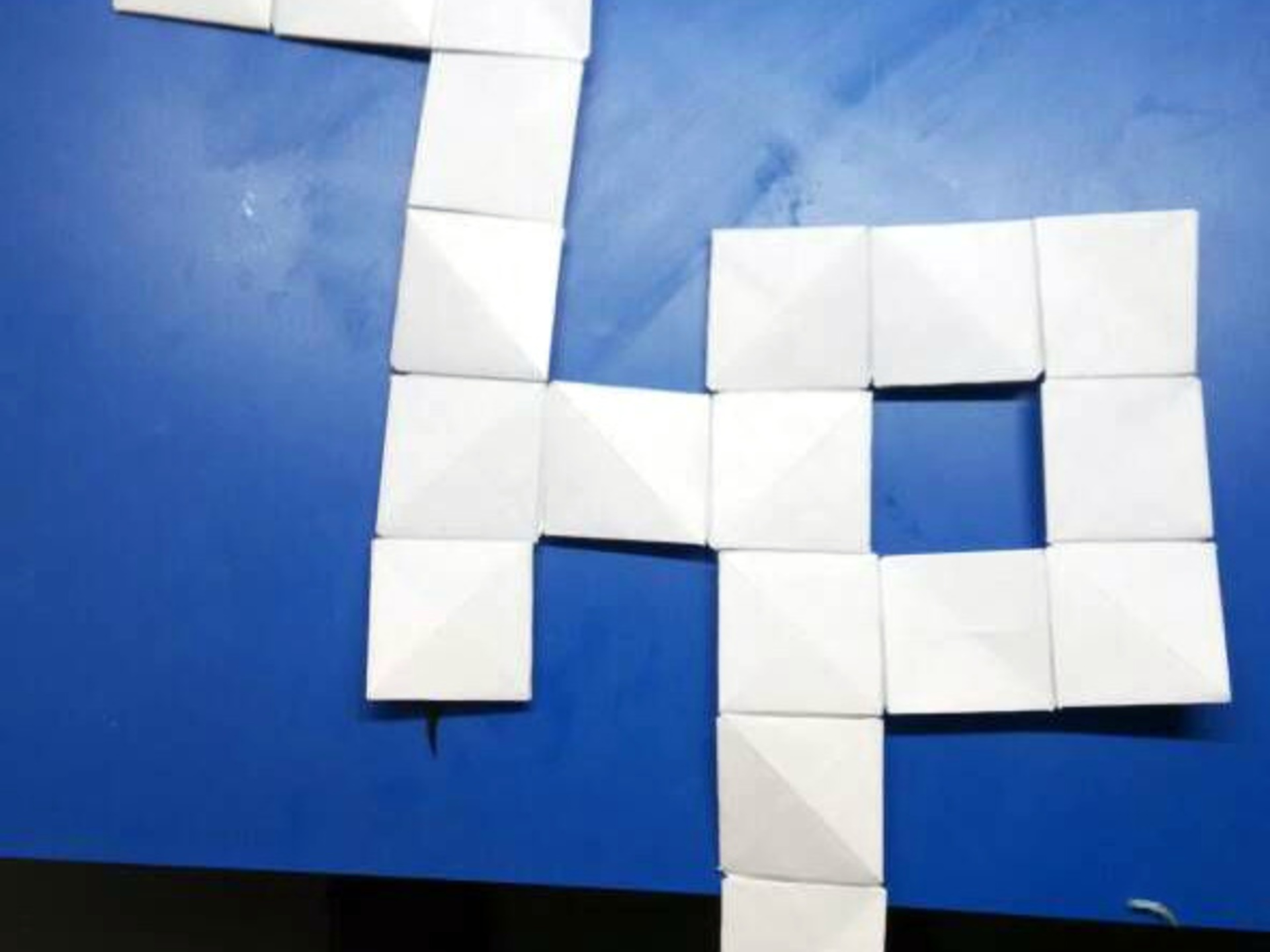 Origami mosaics with origami pixels